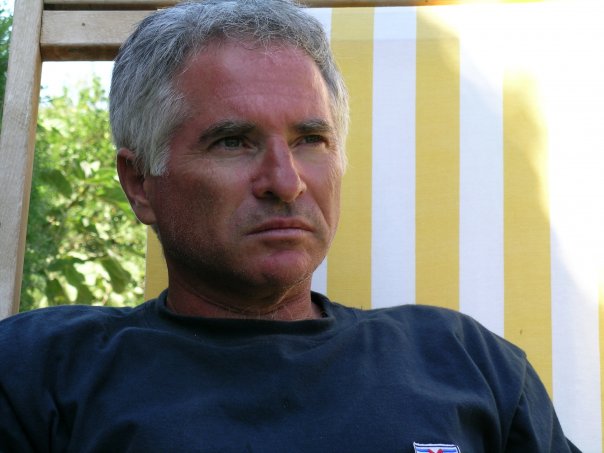 Nuoro, il re delle api, nuovo romanzo di Ruggero Roggio